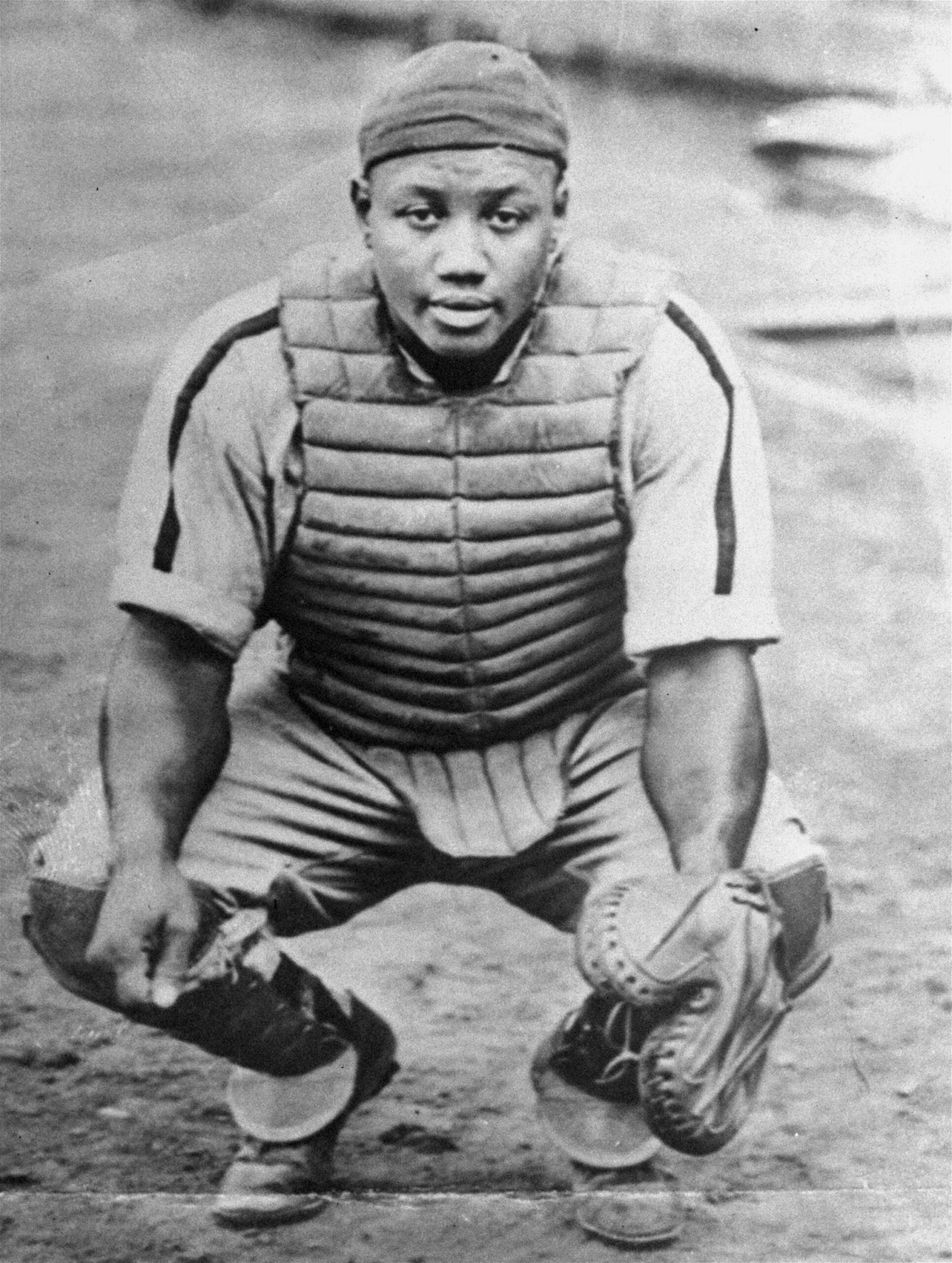 Josh Gibson becomes MLB career and season batting leader as Negro ...