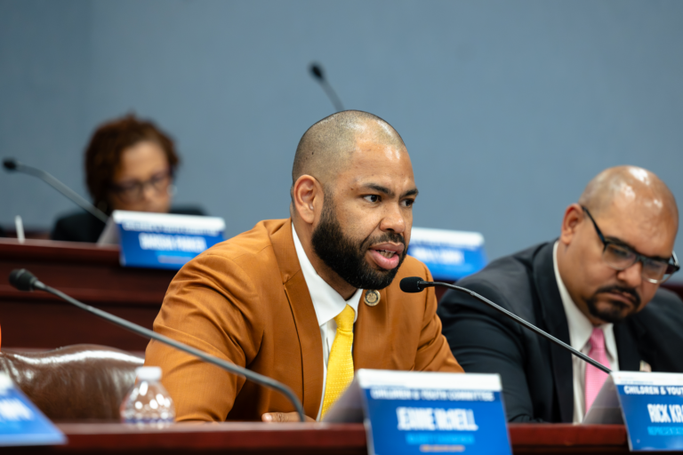 House committee unanimously approves two child welfare reform bills ...